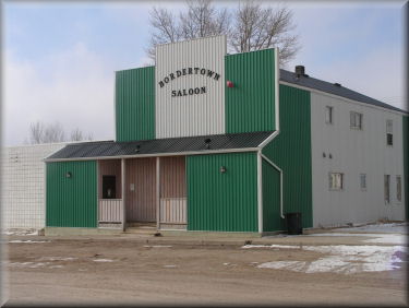 Bordertown Saloon for sale, Minton, SK - www.pin.ca/sask/06-0326